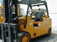 Montacargas Royal T250 de segunda mano a la venta