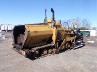 Pavimentadora CAT AP-650B seminueva en perfecto estado