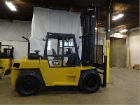 Montacargas Caterpillar DP90 seminueva en perfecto estado